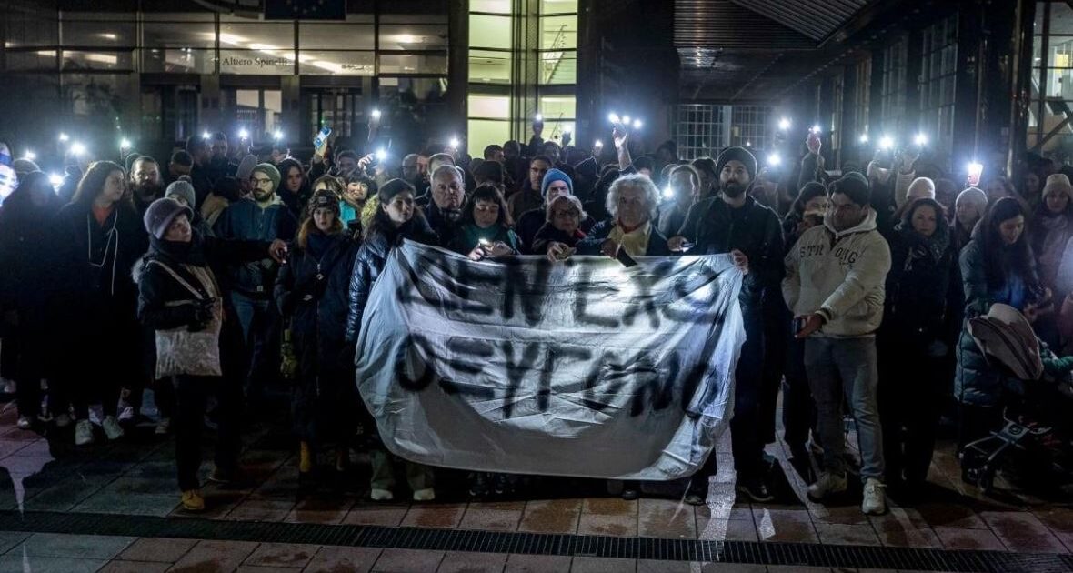 Τέμπη: «Δεν έχω οξυγόνο» στις Βρυξέλλες – Οι φωνές για δικαίωση ...