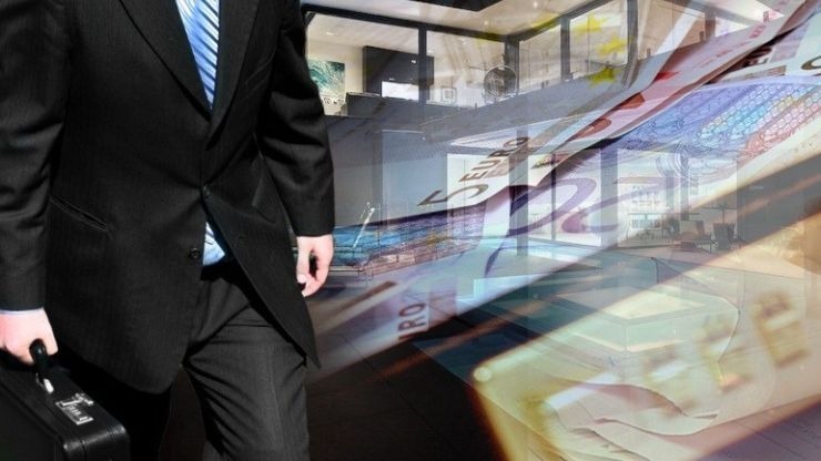 Σοκ και… ΔΕΟΣ από Εφορία με 184.000 ελέγχους – Στο στόχαστρο ακίνητα ...
