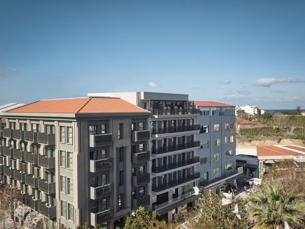 Πεντάστερο ξενοδοχείο στο κέντρο των Χανίων στην ομπρέλα της ...