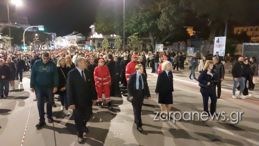 Χανιά | Ω γλυκύ μου έαρ… – Με κατάνυξη η περιφορά του Επιταφίου στη ...