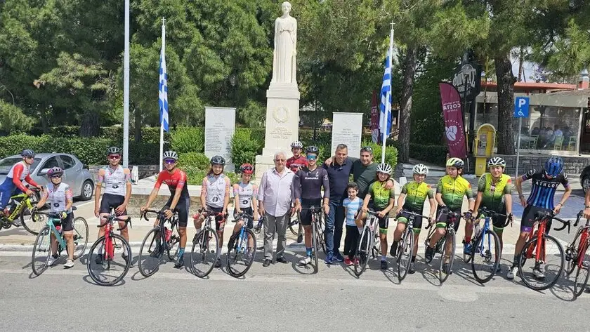 Έφτασε στον Άγιο Νικόλαο ο Παραολυμπιονίκης Νίκος Παπαγγελής – Διέσχισε ...