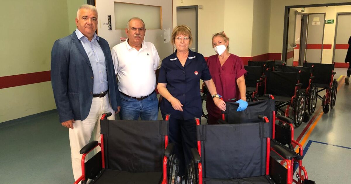 Σημαντική δωρεά δέκα αμαξιδίων μεταφοράς ασθενών στο ΤΕΠ του ...