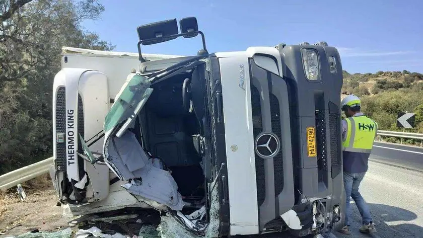 Kρήτη | 17χρονος ο οδηγός του φορτηγού που έχασε τη ζωή του στην Αγία ...