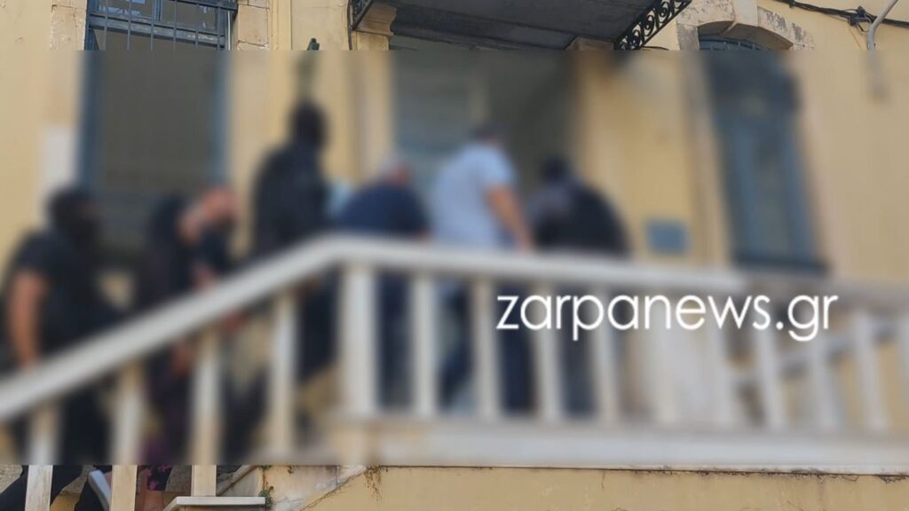 “Μη φοβάσαι τίποτα, γίγαντα, σ’αγαπάμε” – Με χαμόγελα και ...
