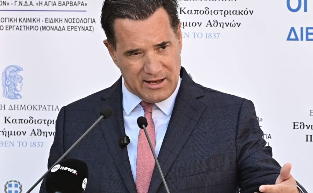 Άδωνις Γεωργιάδης: «Και μαλλιά έβαλα και μπότοξ έκανα, βάζω και κάτι ...