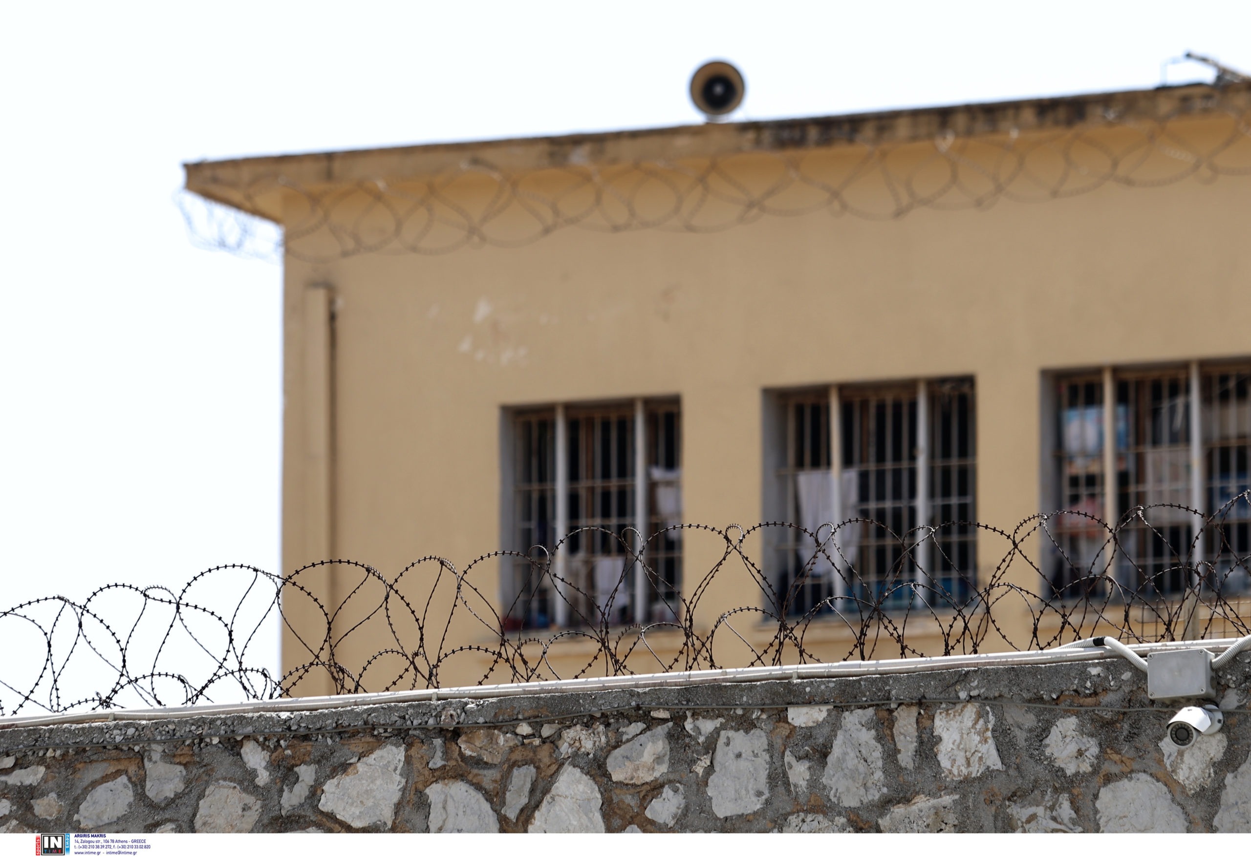 Συναγερμός στις φυλακές Κασσαβέτειας: Φωτιά σε θάλαμο ανηλίκων και ...